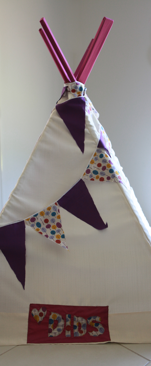 DIY Teepee from recycled materials | Among The Leaves